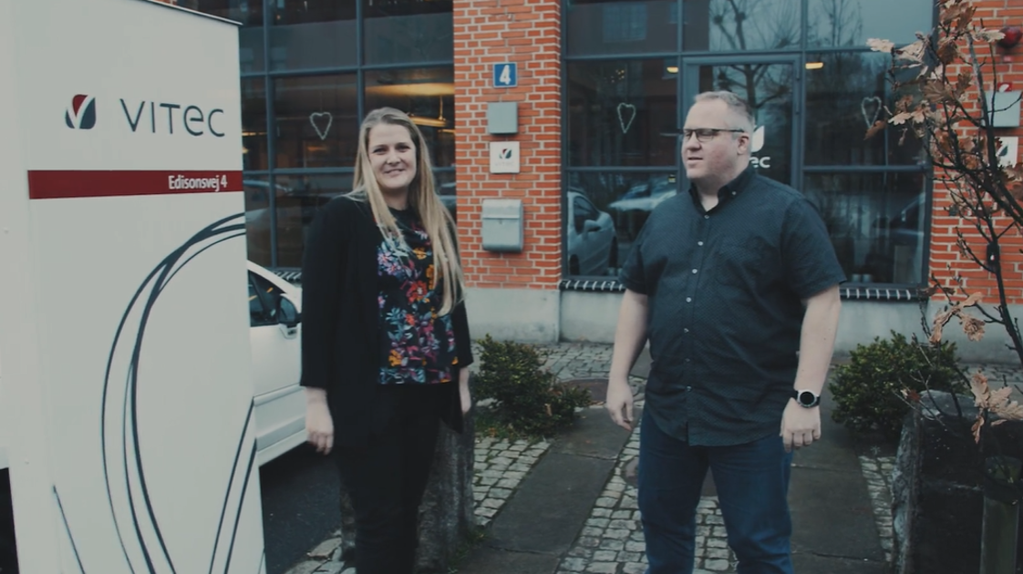 Arbejdsplads | høj faglighed og plads til familieliv | Vitec Aloc